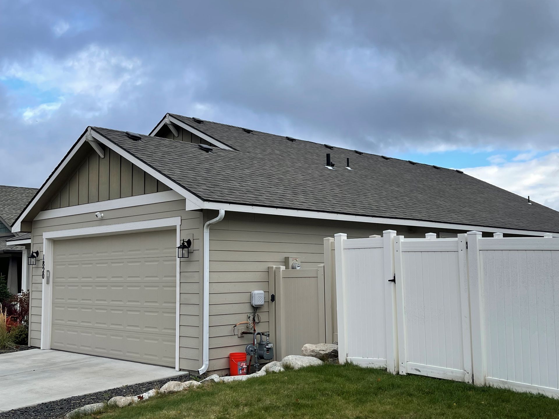 Professional Roofing Service | Spokane, WA | 20/20 Exter.