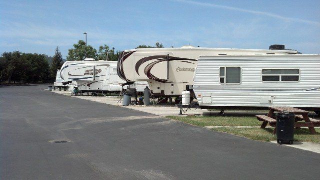 Rates | Maple Leaf RV Park