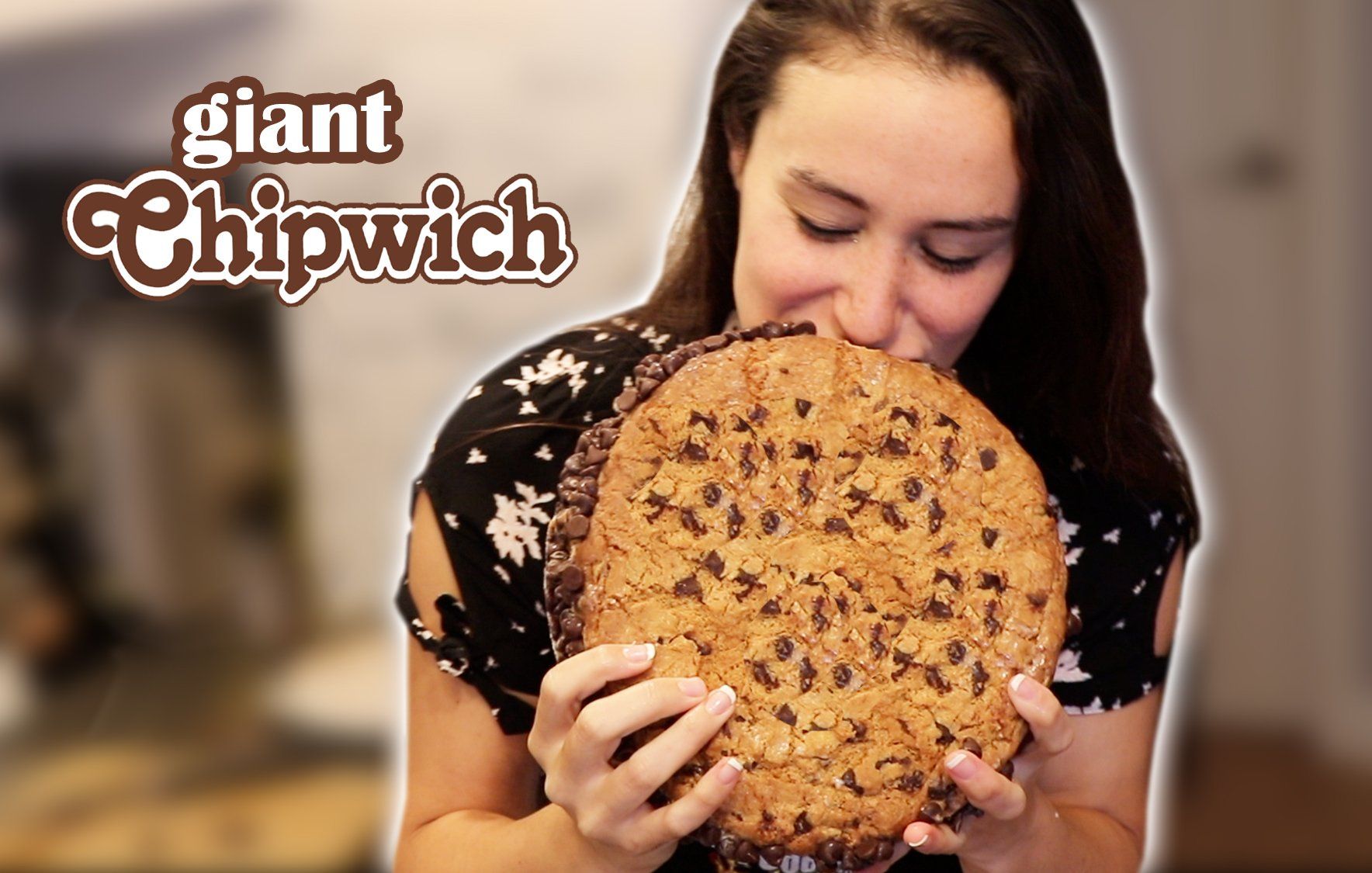 GIANT CHIPWICH VS POTATO CHIPWICH
