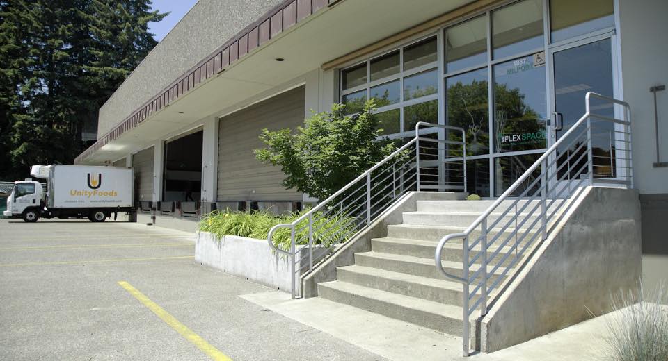 Flexible Industrial Warehouse and Office Space for Lease in Portland, OR