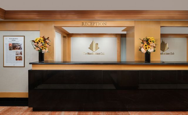 Hotel Front Desk Check In Front Office (The Heart Of Hotel Operations)