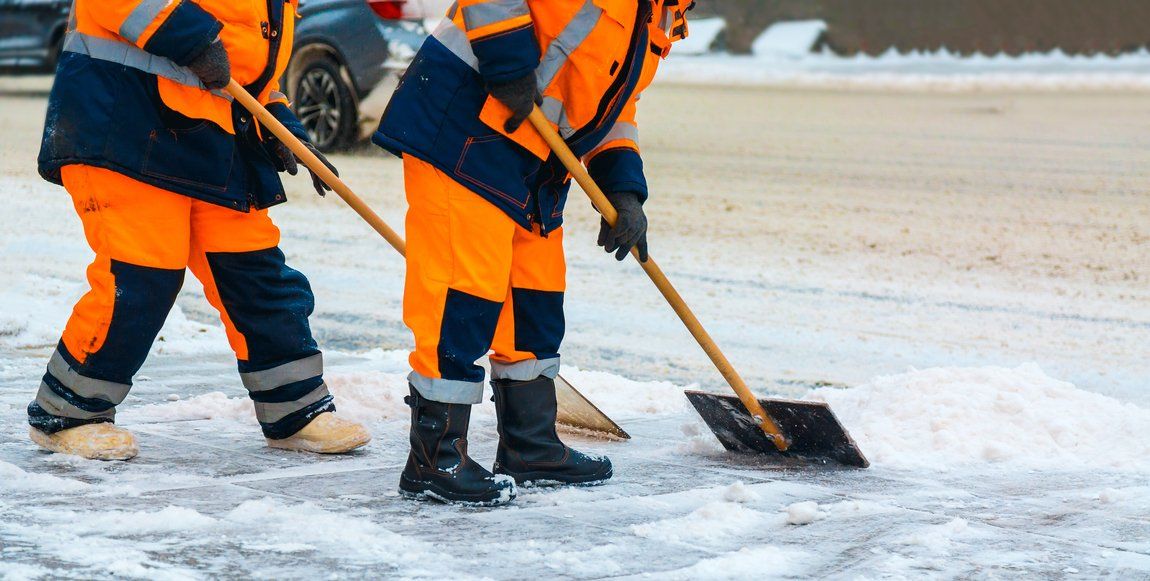 Snow Removal Saskatoon | Residential & Commercial Snow Clearing
