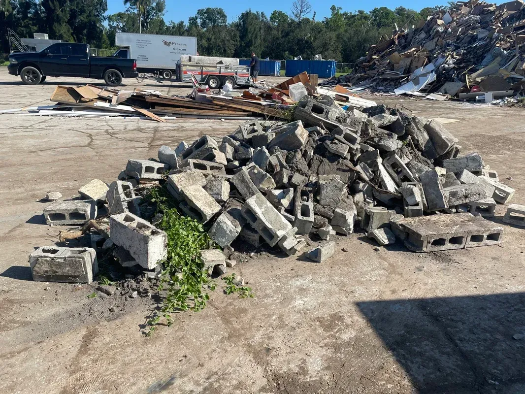 Siegel Hauling & Debris Removal | Project Gallery