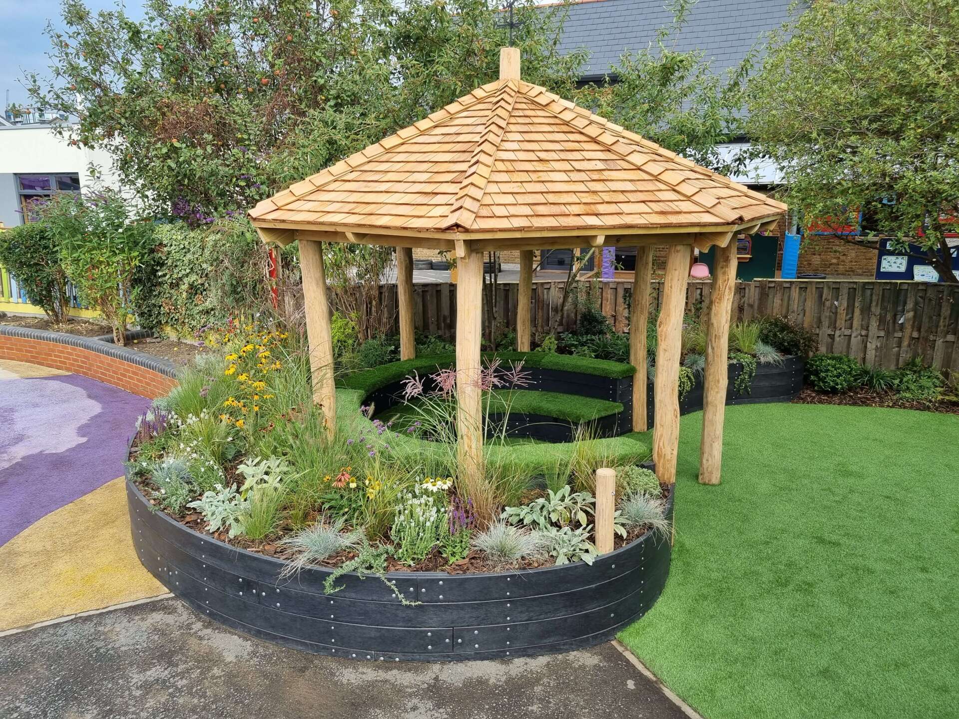 Outdoor Classroom Project, London | Curved Earth