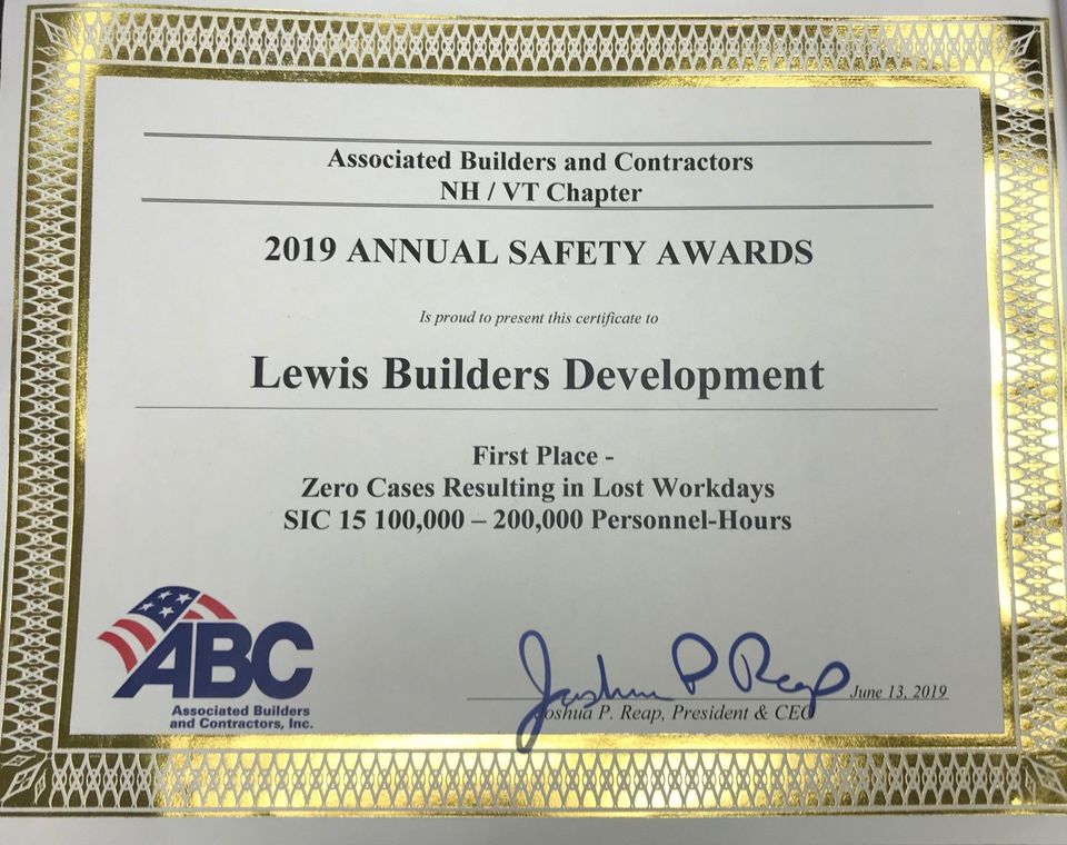 Lewis Builders Wins Prestigious Safety Award