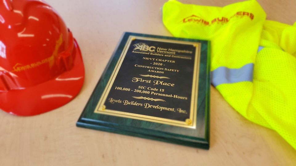 Lewis Builders Receives Top Safety Award
