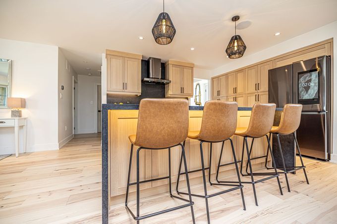 About Us | Pivot Kitchen Cabinetry Designs