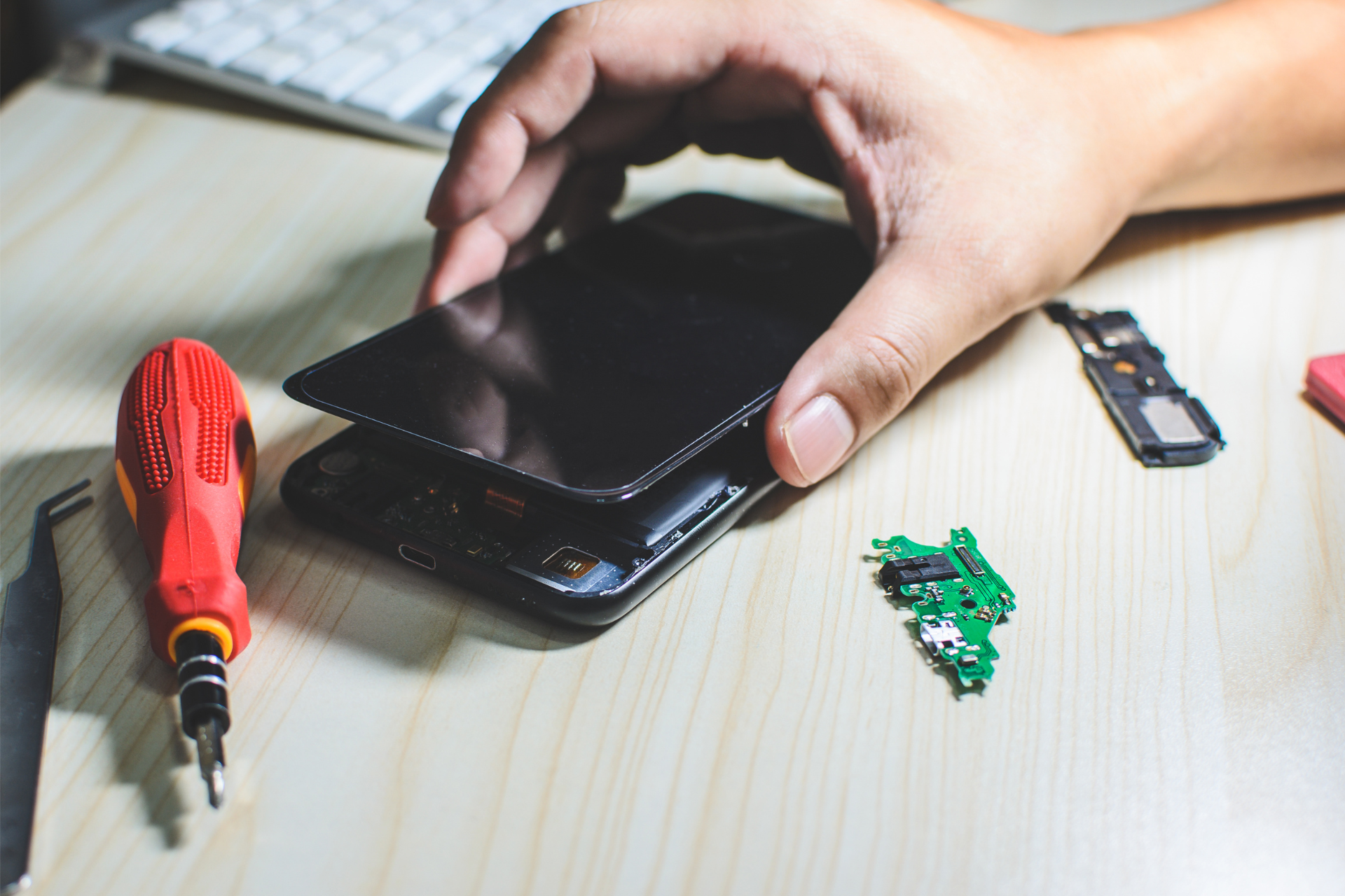 Cell Phone Repair | Nicell Wireless | Orem, UT