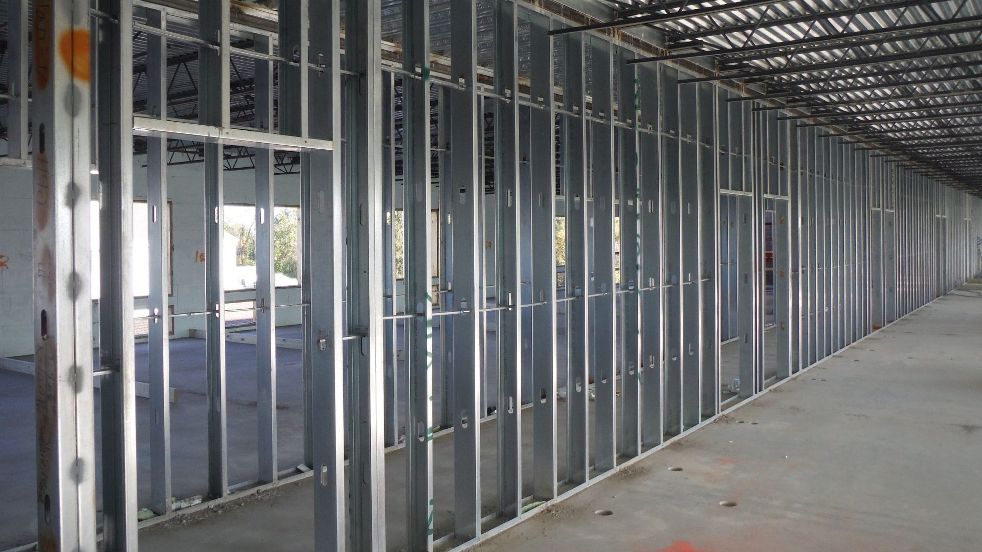 Load Bearing Steel Walls: The Backbone of Modern Commercial Construction
