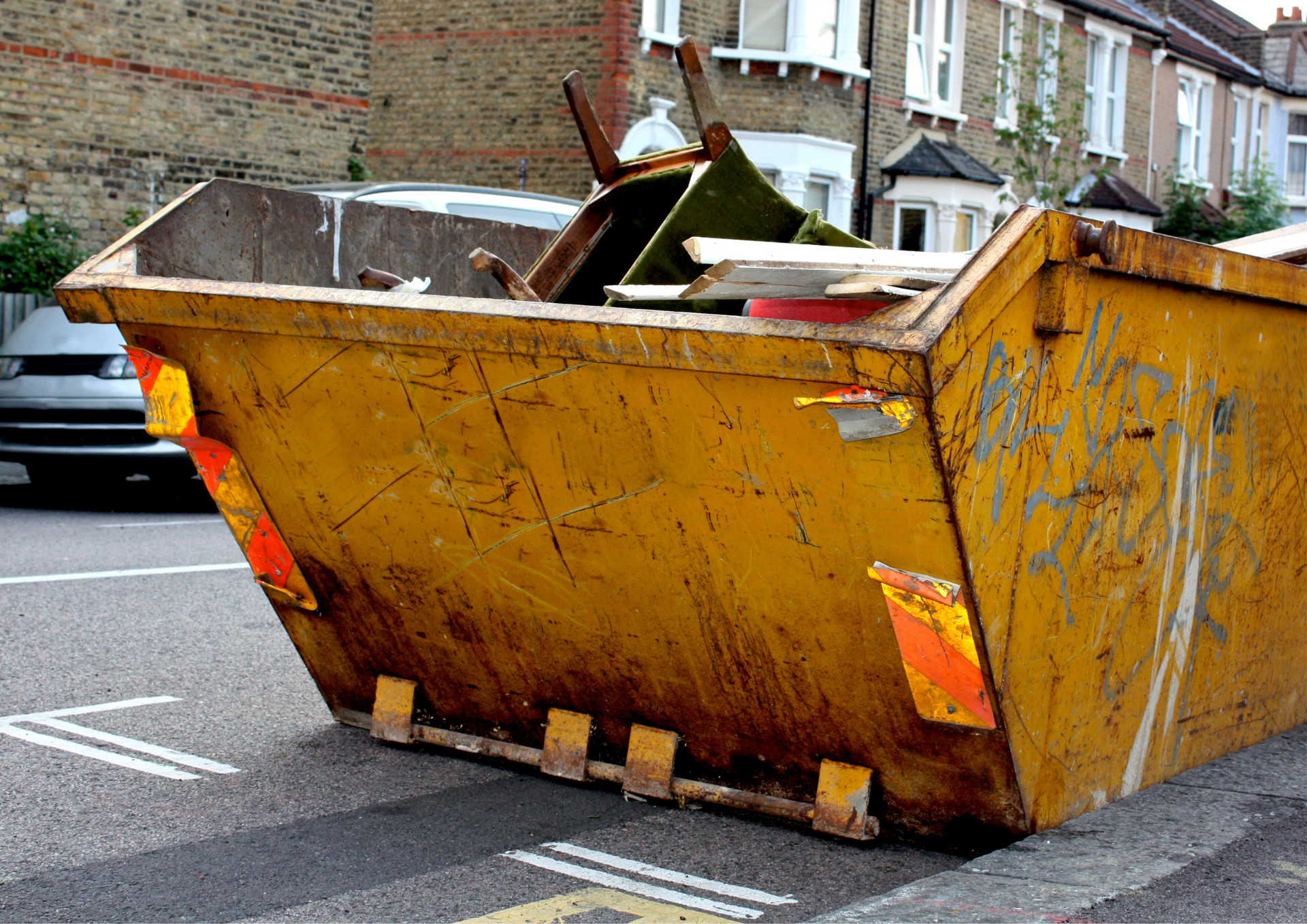 The Difference Between the Builders Skip and Other Skip Types