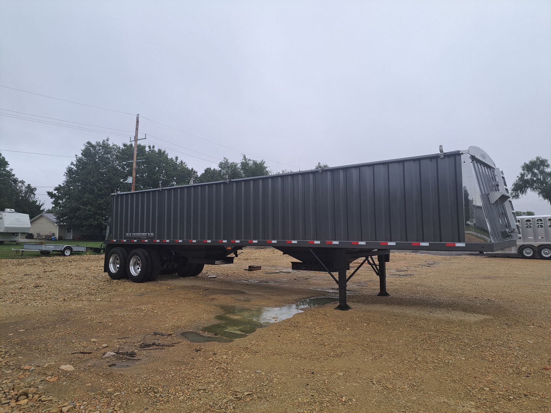 New Trailers In Stock - Kansas | Livestock, Flatbed, Horse, Enclosed ...