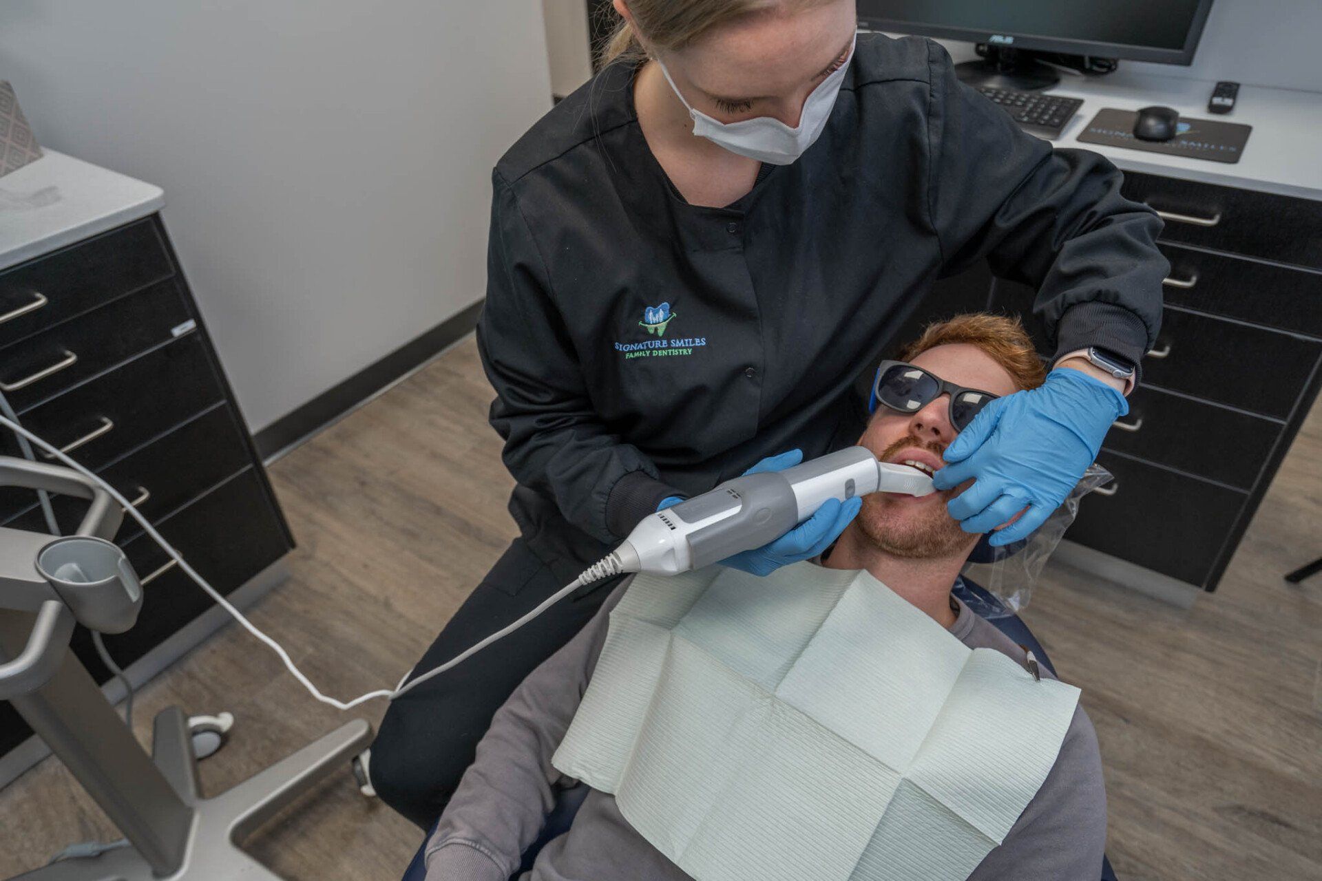 Dentures Manchester CT | Cosmetic, Full or Partial | Signatures Smiles