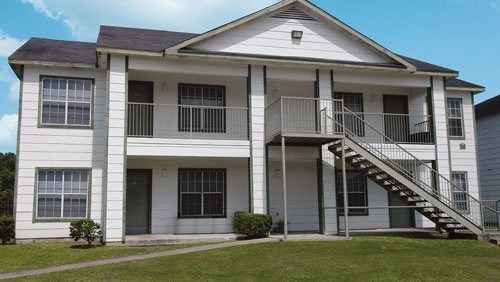 Villas on the Green apartments - 9603 Homestead Rd Houston, TX