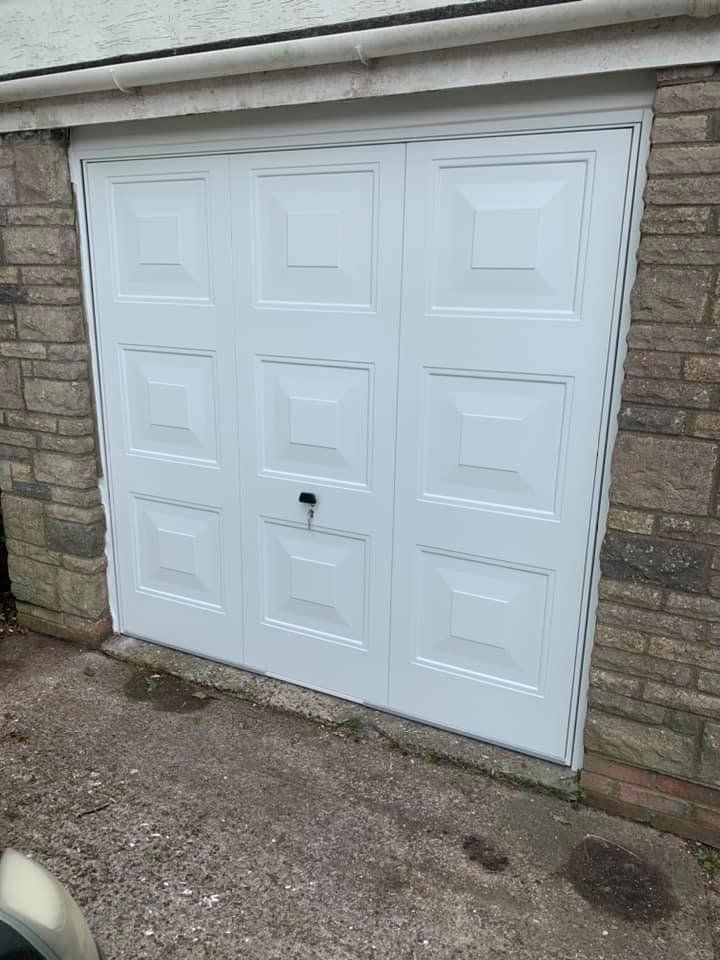 Up and Over Garage Doors Supplied and Fitted | Bridgend and Cardiff