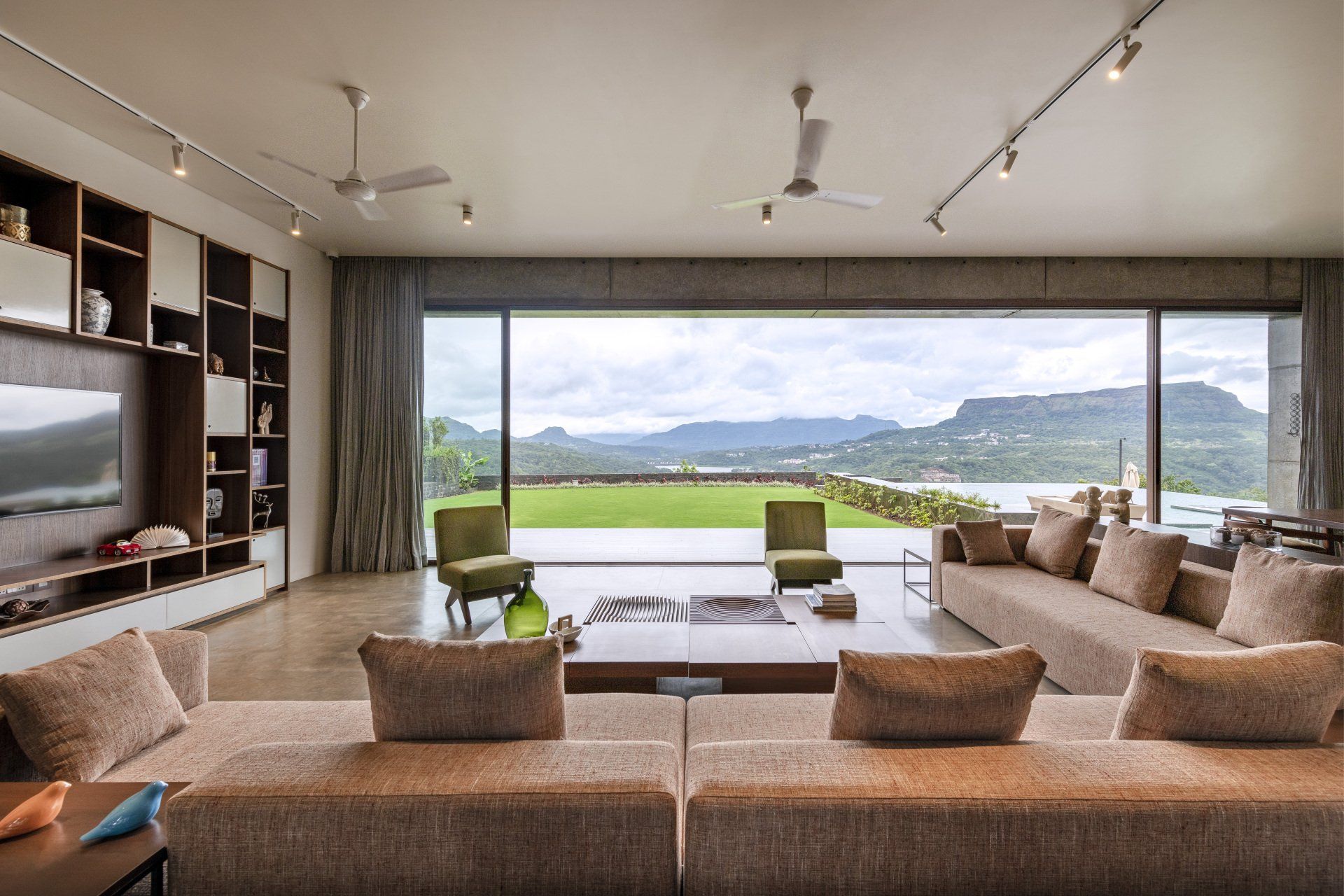 Shift House