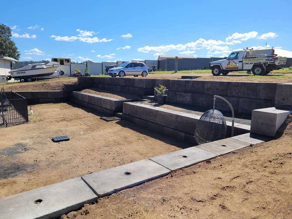 Earthmoving & Excavation | Toowoomba | Col Finlay Earthmoving