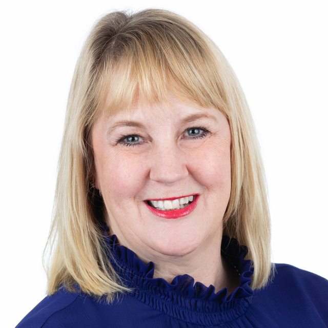 Alexandra Smiley's Instagram, Twitter & Facebook on IDCrawl