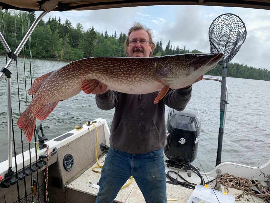 Winefred Lake Lodge | Welcome