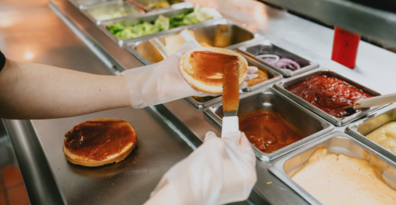 By streamlining their menus, restaurant operators do more with less