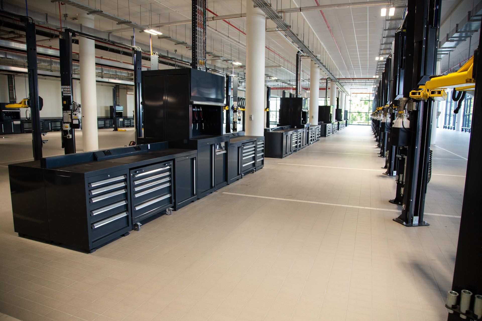 HDR Workshop Solutions | Workshop Design & Fitout Specialists