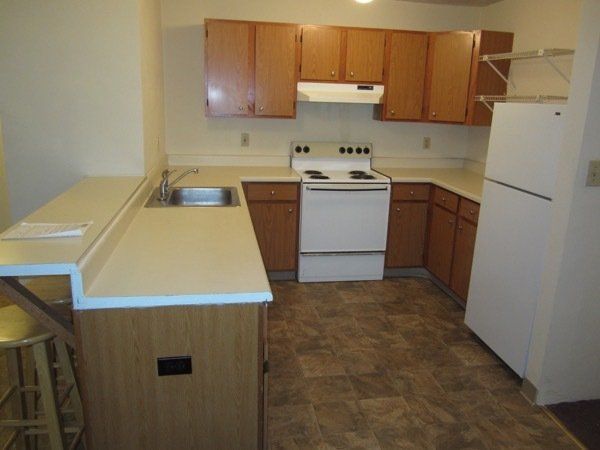 Cedar Lofts – 121 W. Fairmount St. - Apartments