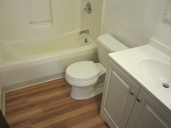 Cedar Lofts – 121 W. Fairmount St. - Apartments