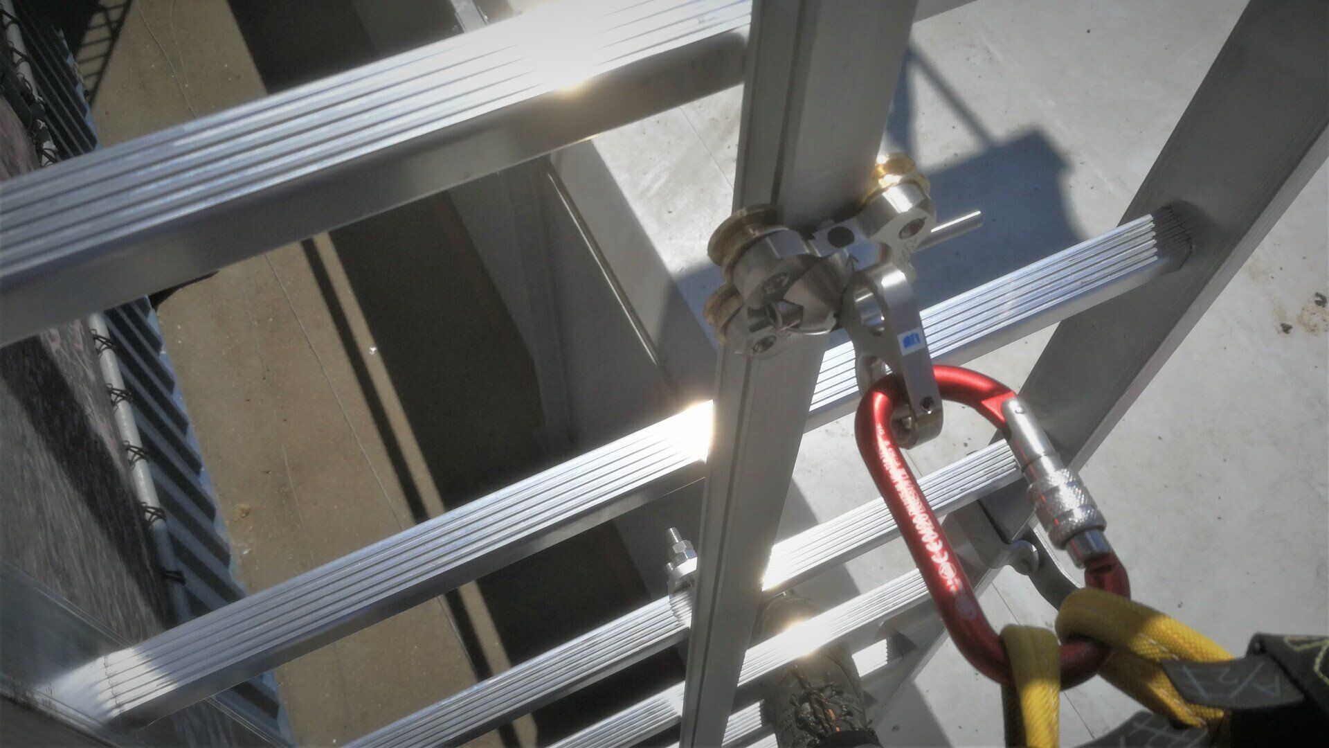 Height Safety Support - Respect Gravity