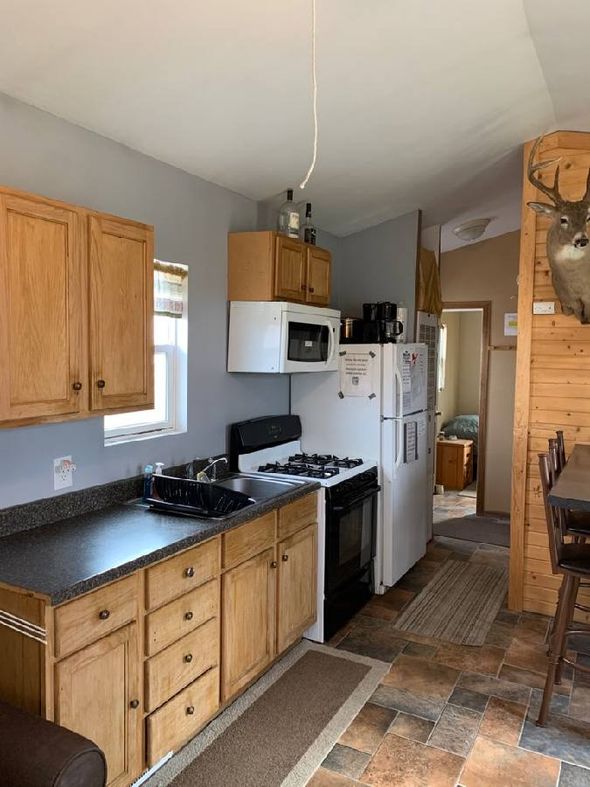 Devils Lake Lodging out of Minnewaukan, ND