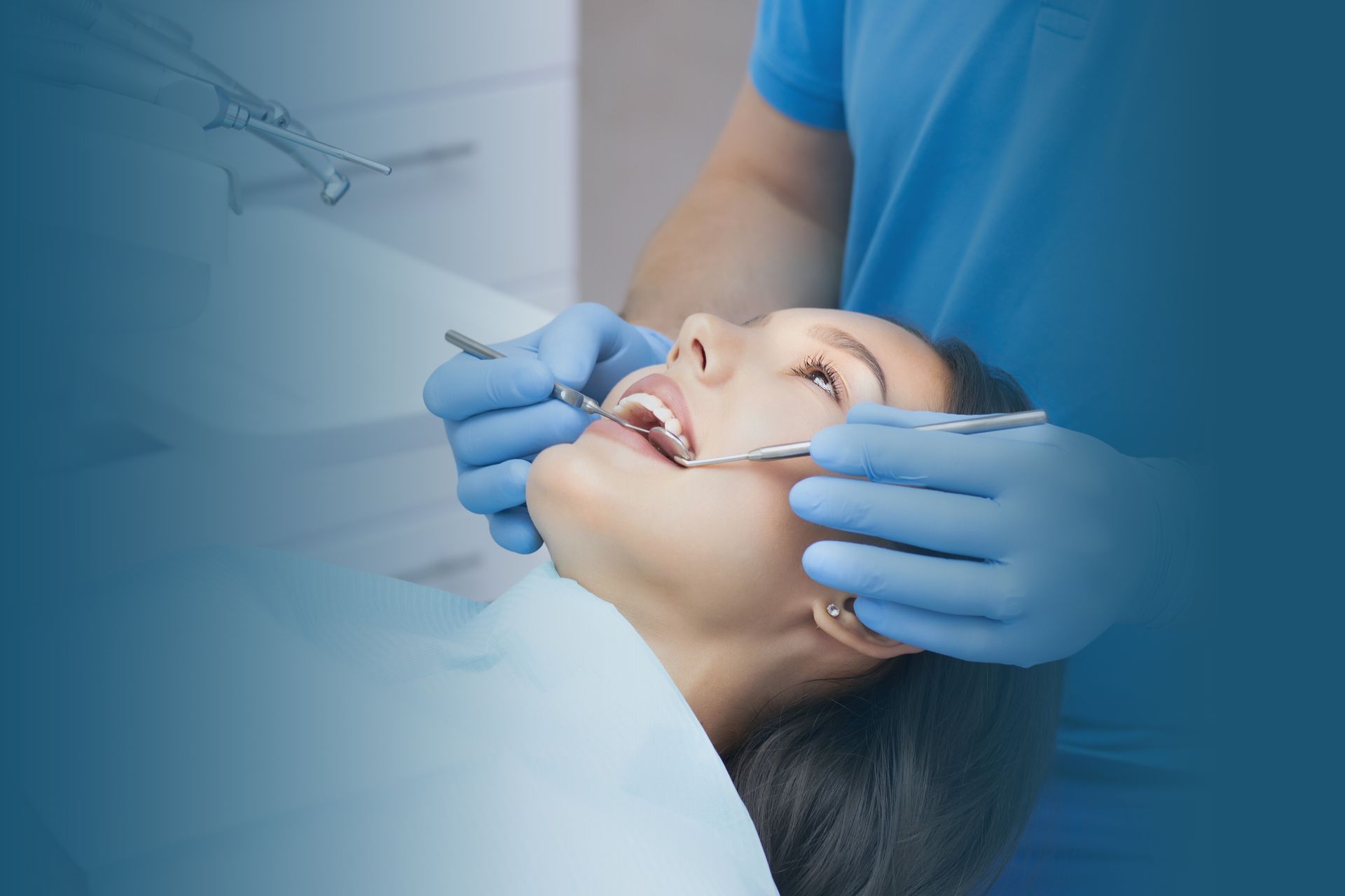 How Dentists Can Restore Your Teeth Using Dental Implants