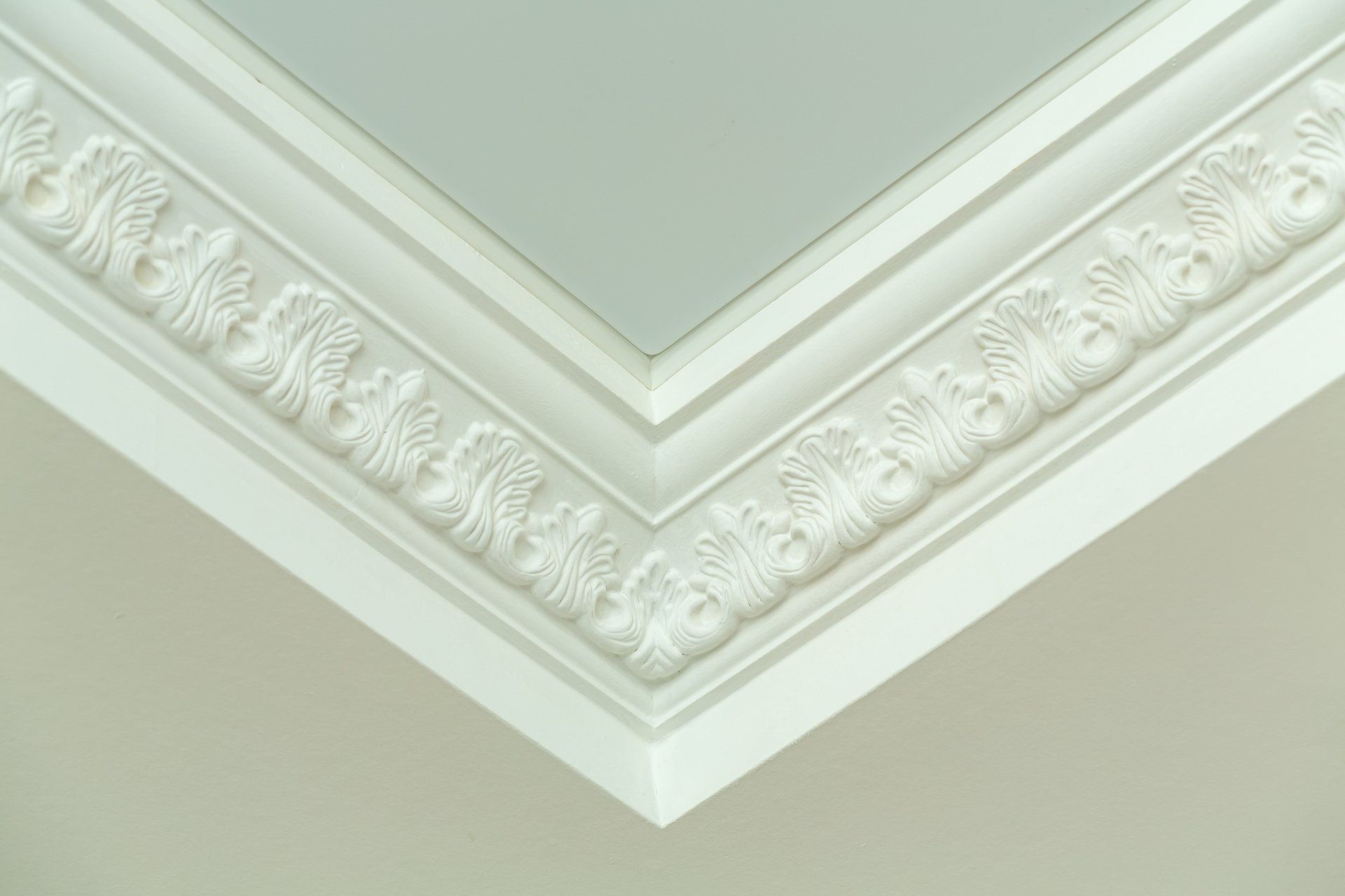 Drop Ceilings Birmingham AL: Crown Molding