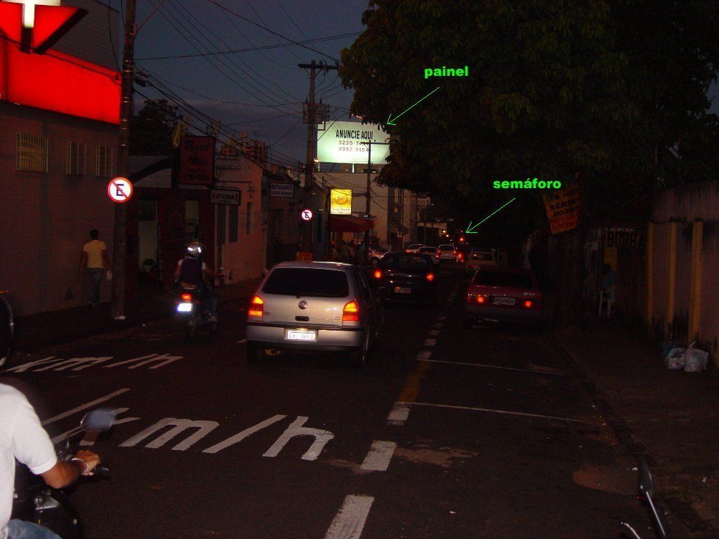 Outdoor na rua Joaquim Cordeiro