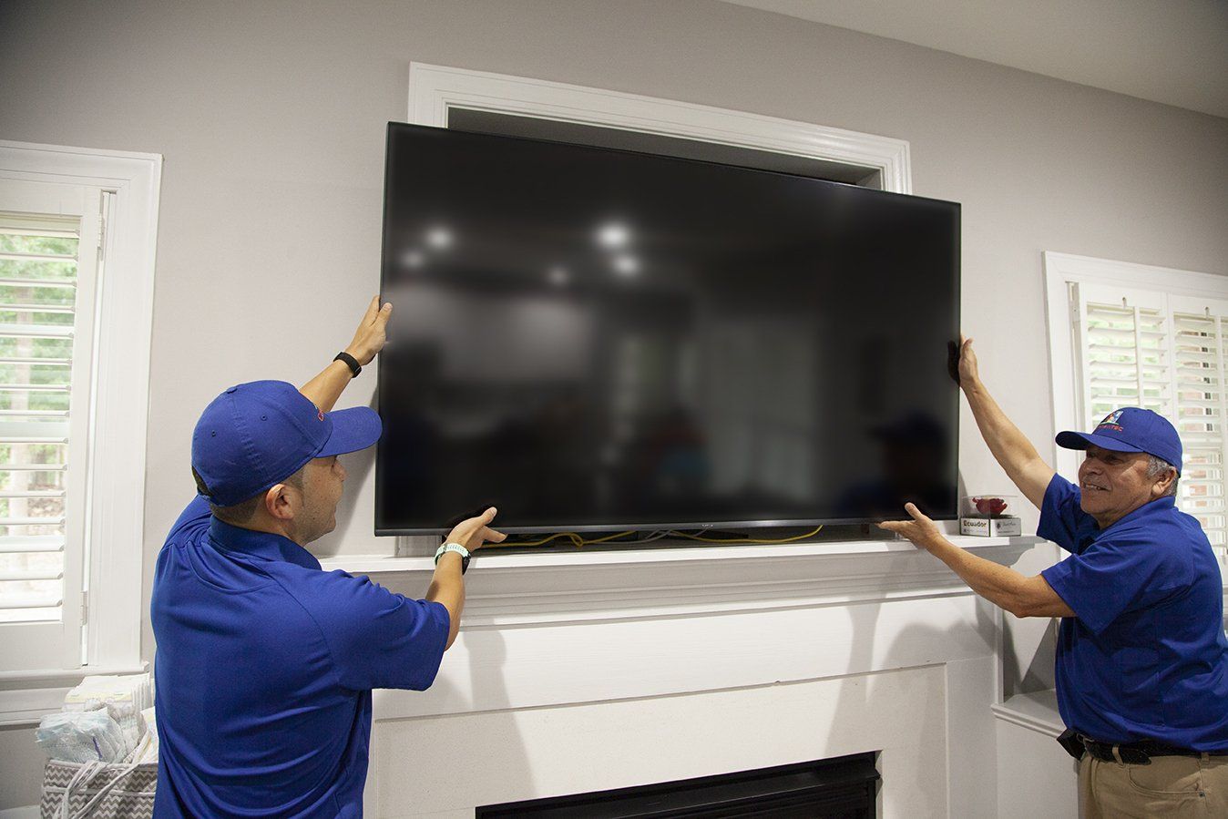 Charlotte's Best TV Mounting Service - Connextec
