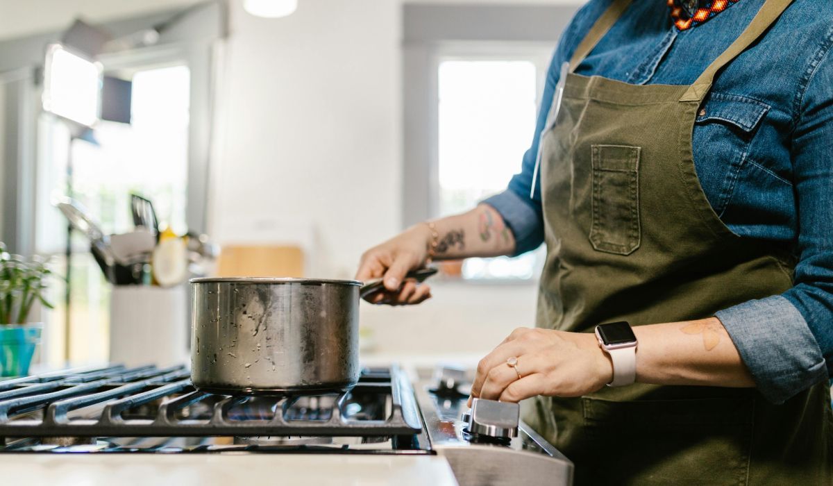 7 Signs of Broken or Damaged Gas Appliances