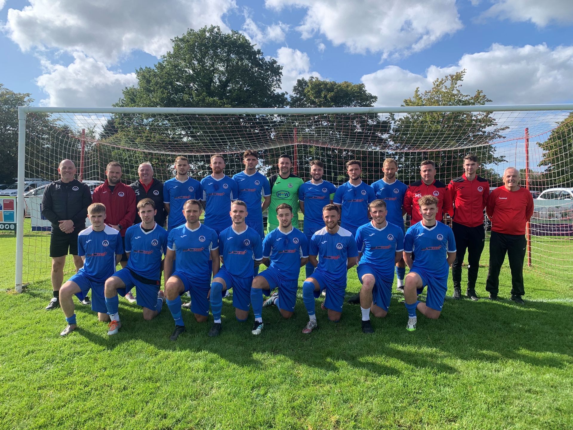 Knowle Forwards Destroy Lane Head