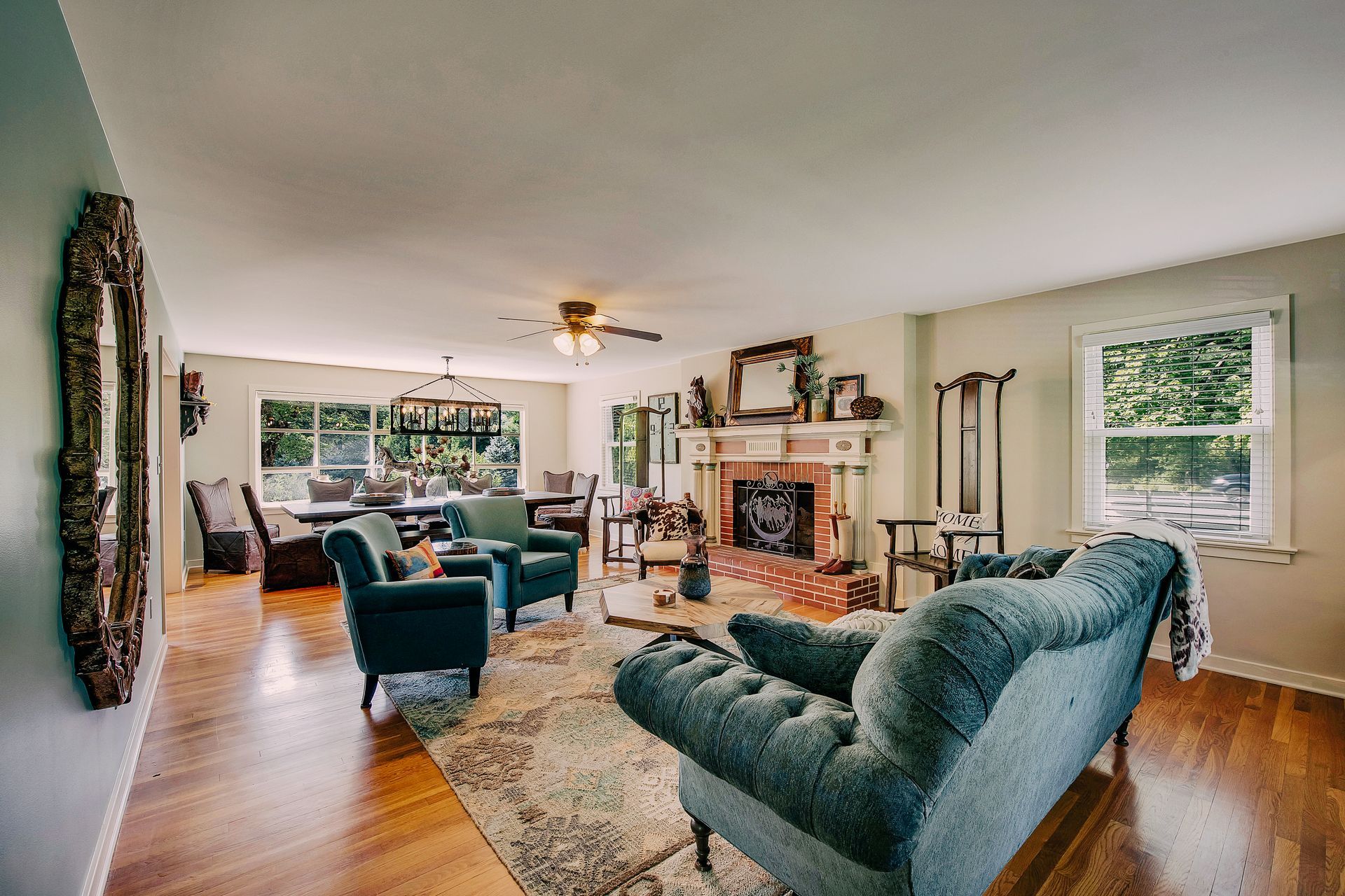 Book Your Stay at The Newville Nest!