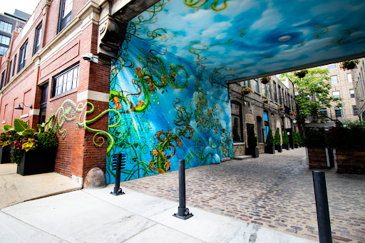 Gin Alley: A Tribute to Sue Ling Gin's Legacy in Chicago's Hottest ...