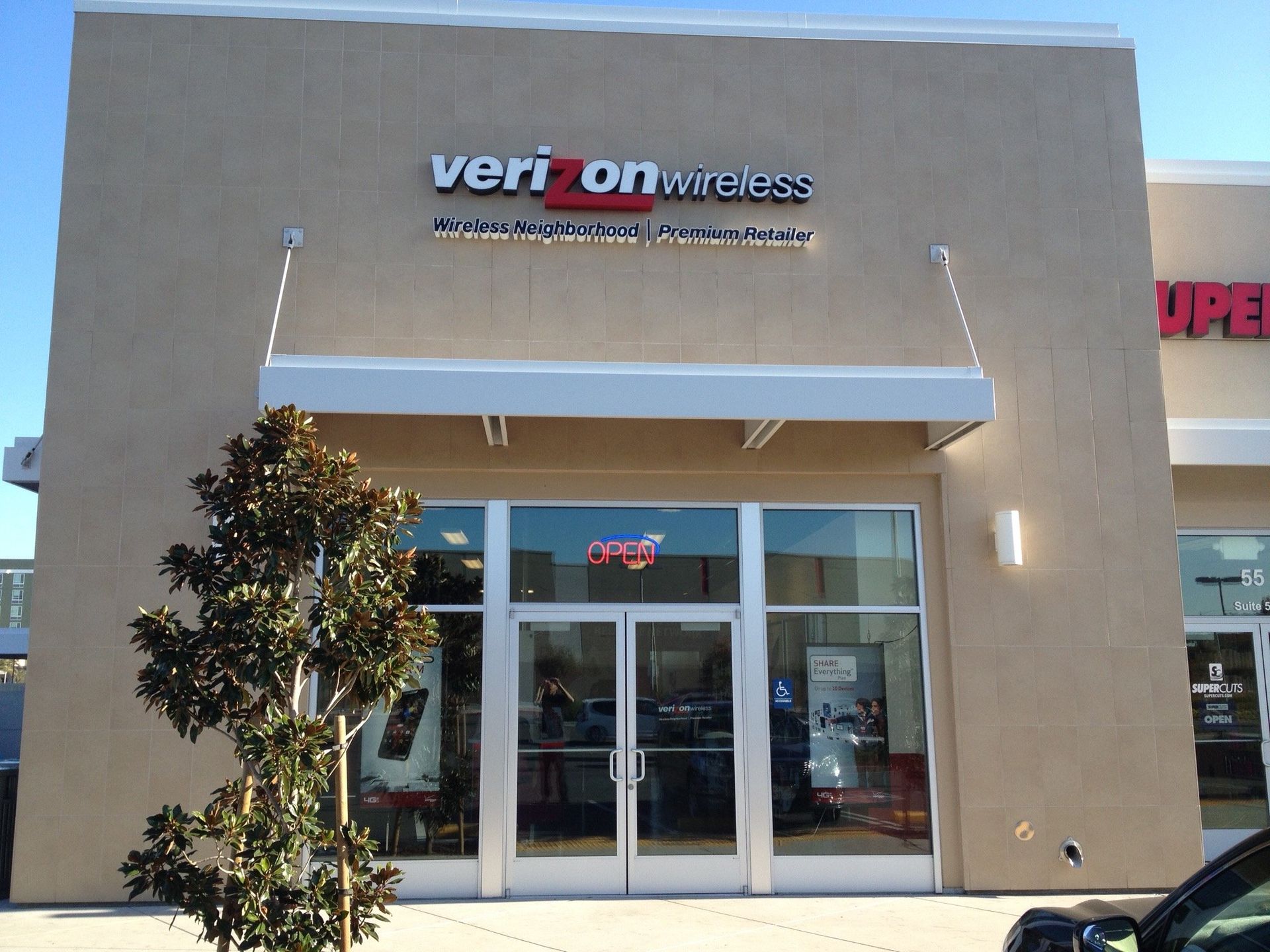 Building Wraps Orange County | Office Wraps Anaheim | Building Vinyl ...