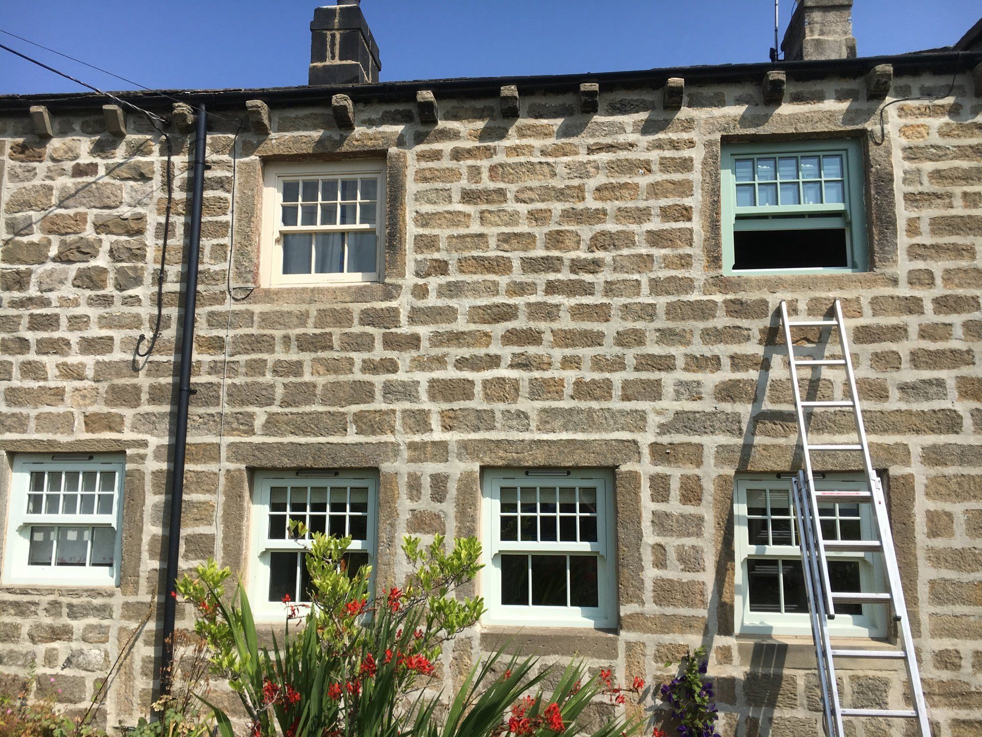Front doors and wooden doors fitted across Leeds