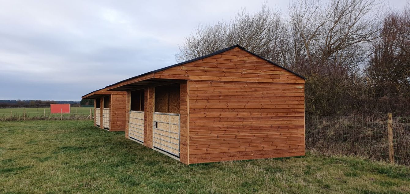 Cheshire Stables, your number 1 local stable manufacturer