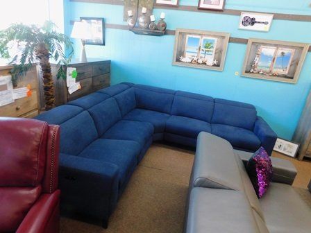 Living Room Furniture | Jacksonville, FL | Robin's Furniture