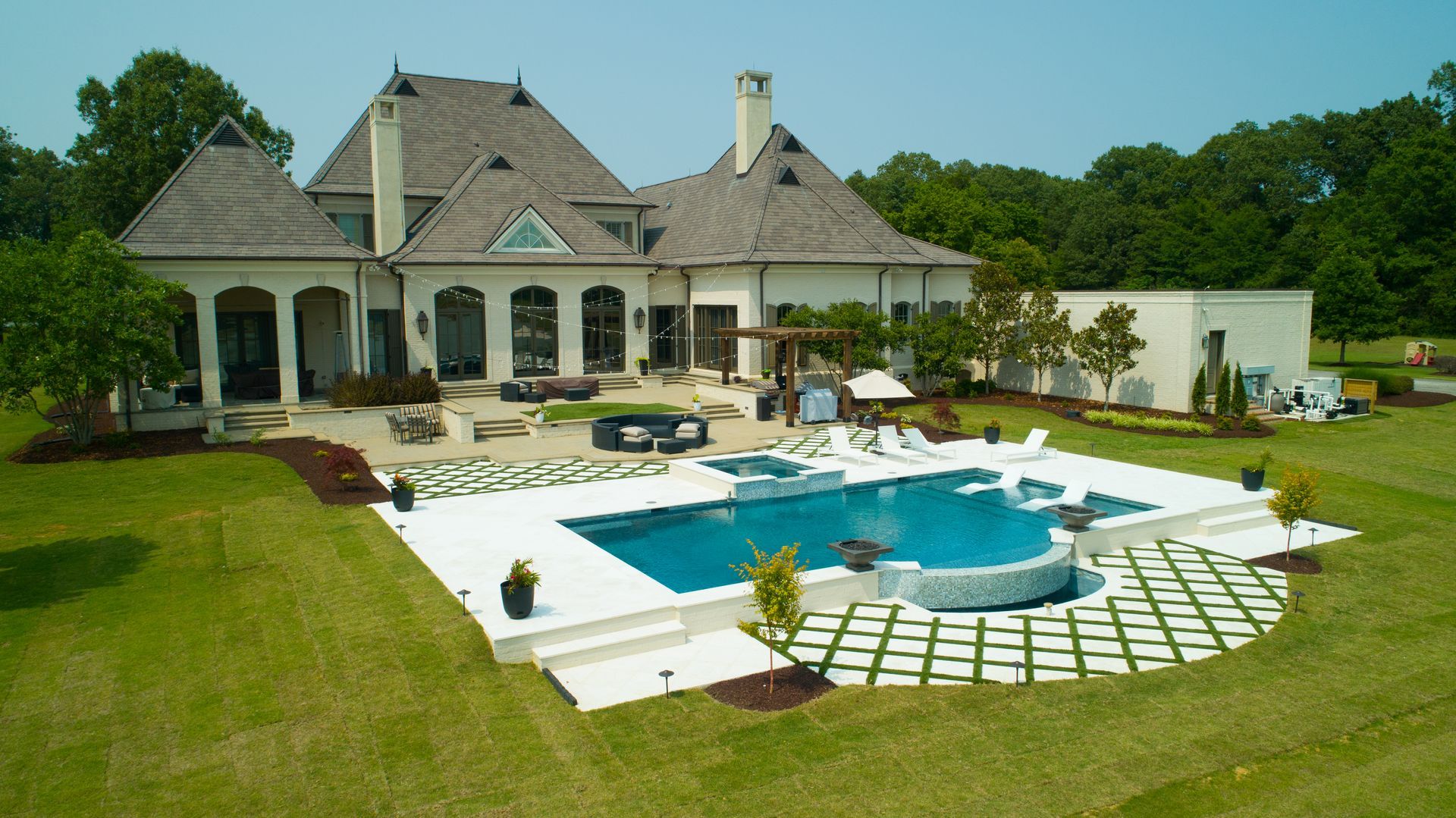 Blue Hawaiian Pool & Spas | Pools and Spas in Jackson, Tn| Outdoor ...