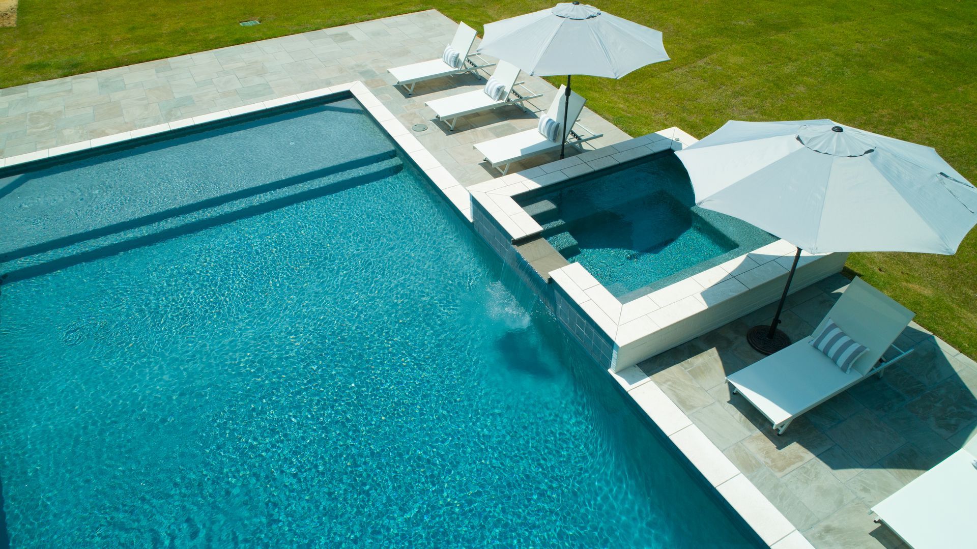 Blue Hawaiian Spas | Bullfrog Spas | West Tennessee | Jackson TN