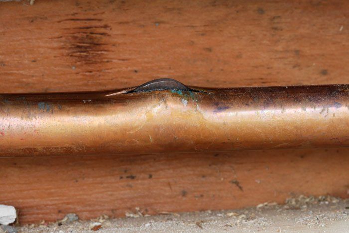 What To Do When You Have a Burst Pipe