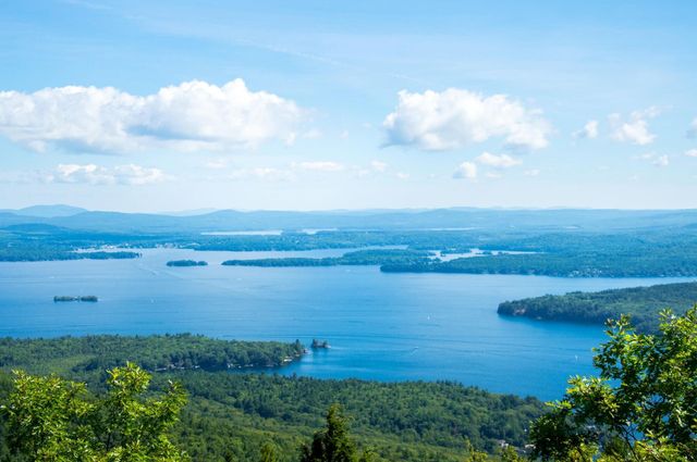 Lake Winnipesaukee Attractions