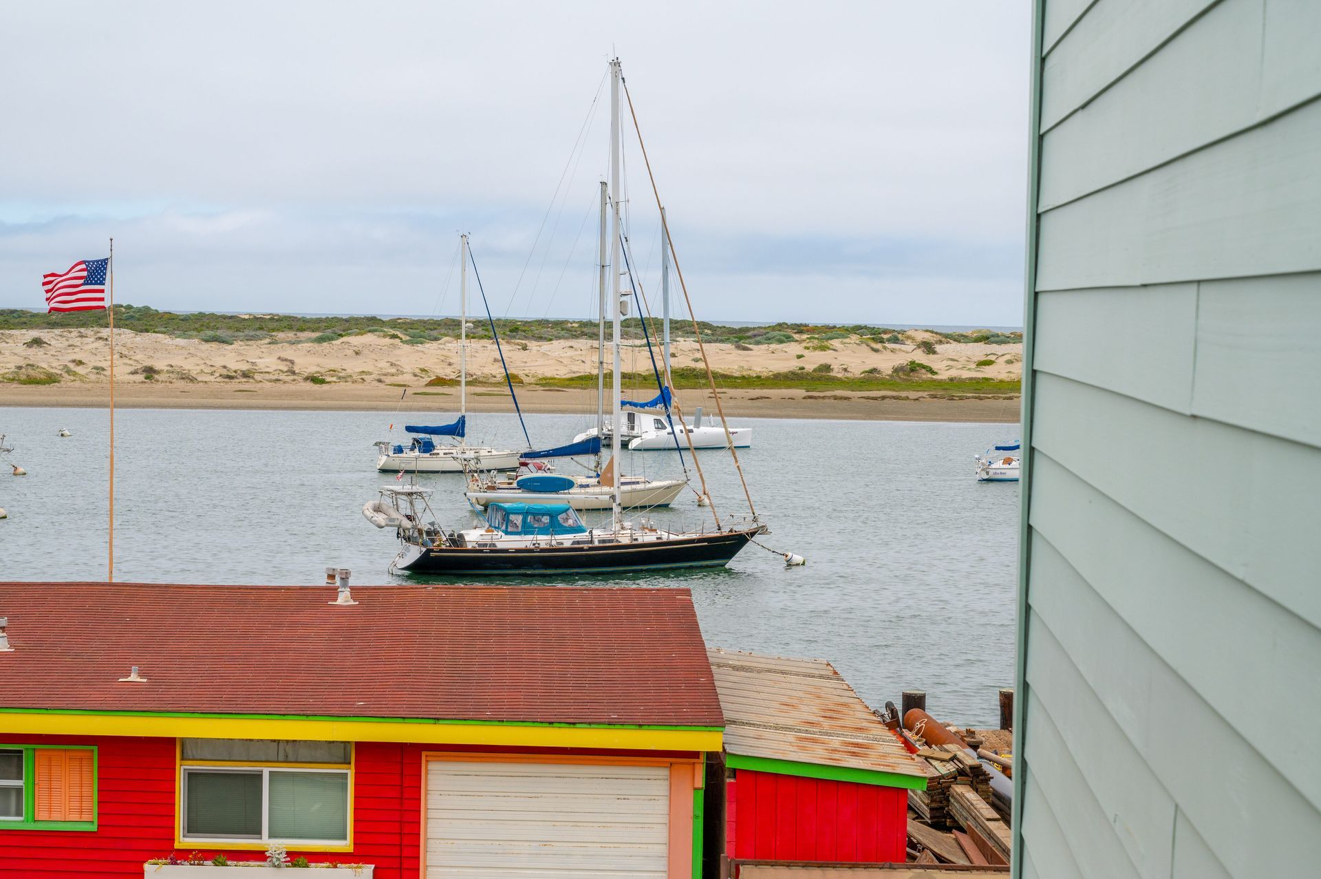 Morro Bay Inn & Suites | 456 Embarcadero