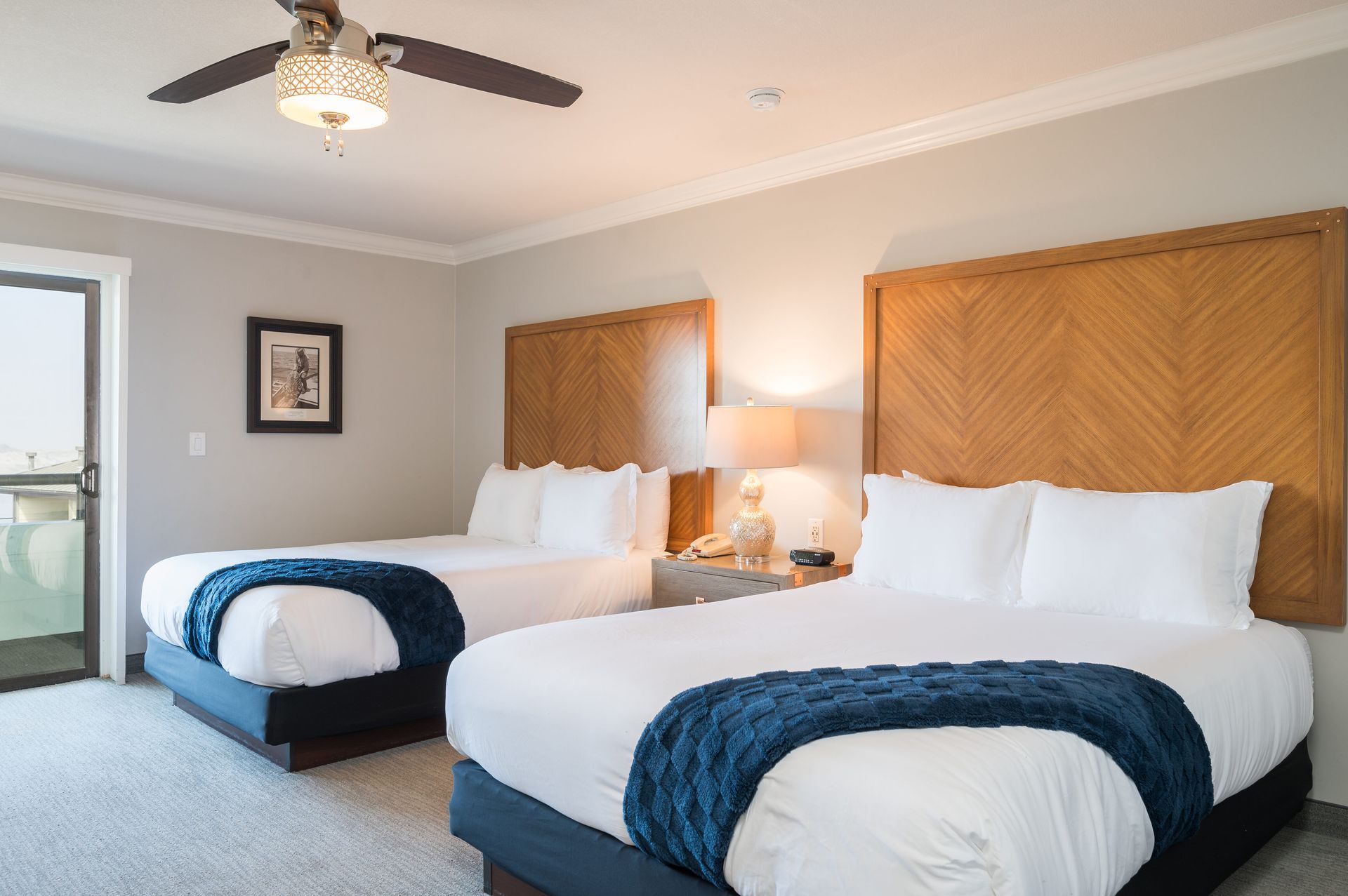 Morro Bay Inn & Suites | 456 Embarcadero