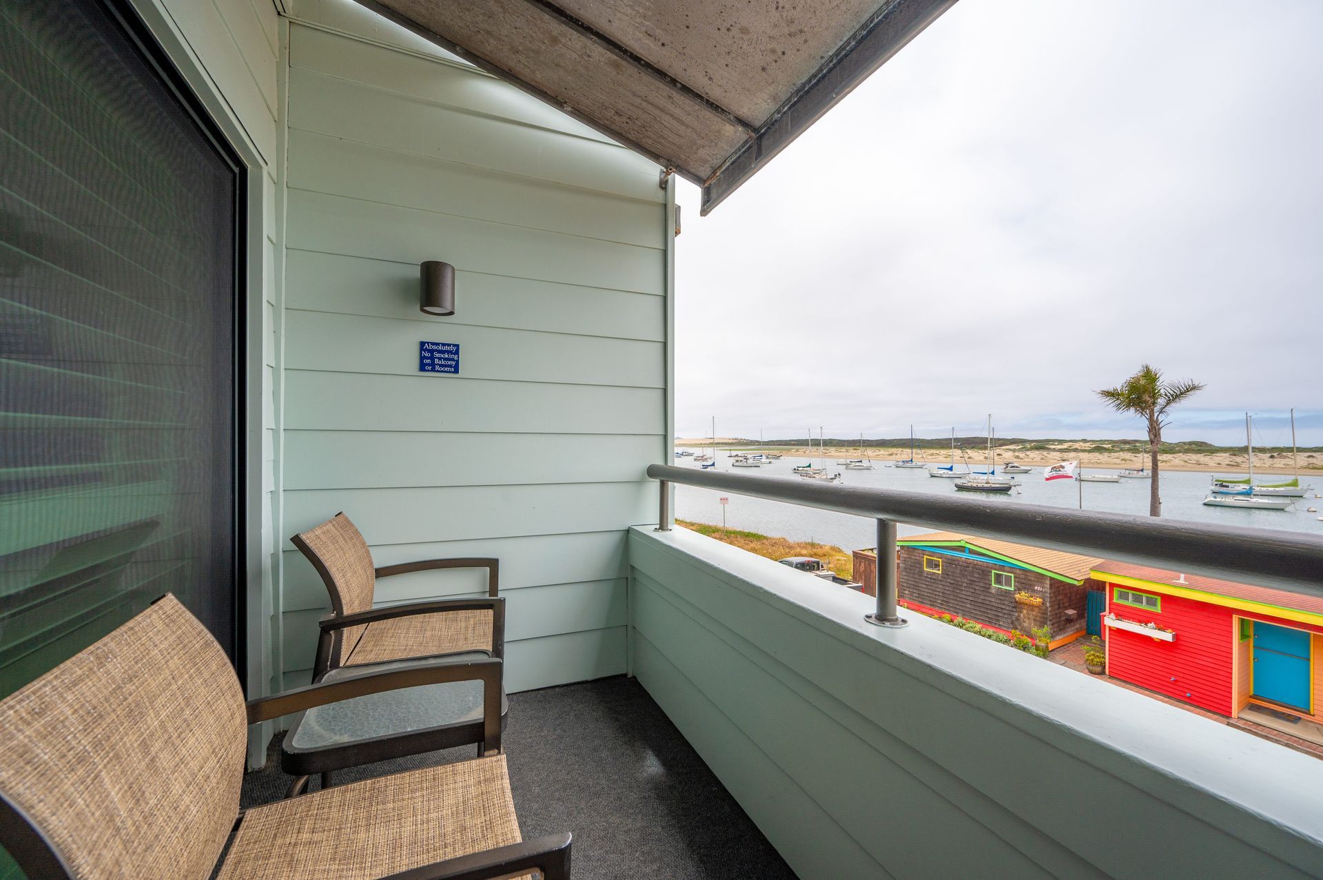 Morro Bay Inn & Suites | 456 Embarcadero