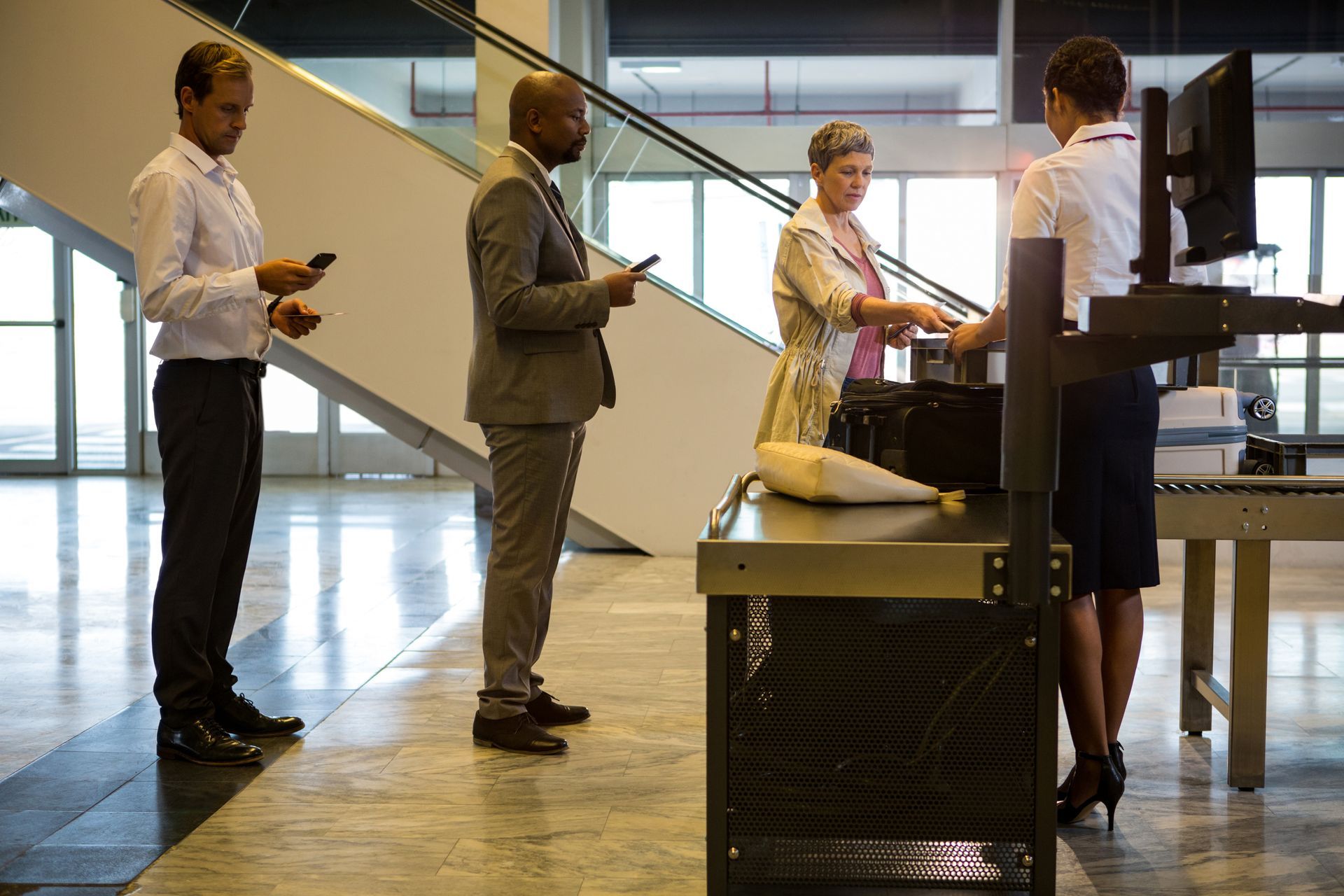 How an Enterprise Visitor Management System Streamlines Visitor Check-in