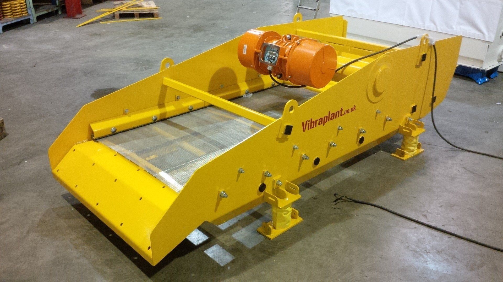 Vibratory Screens by Vibraplant