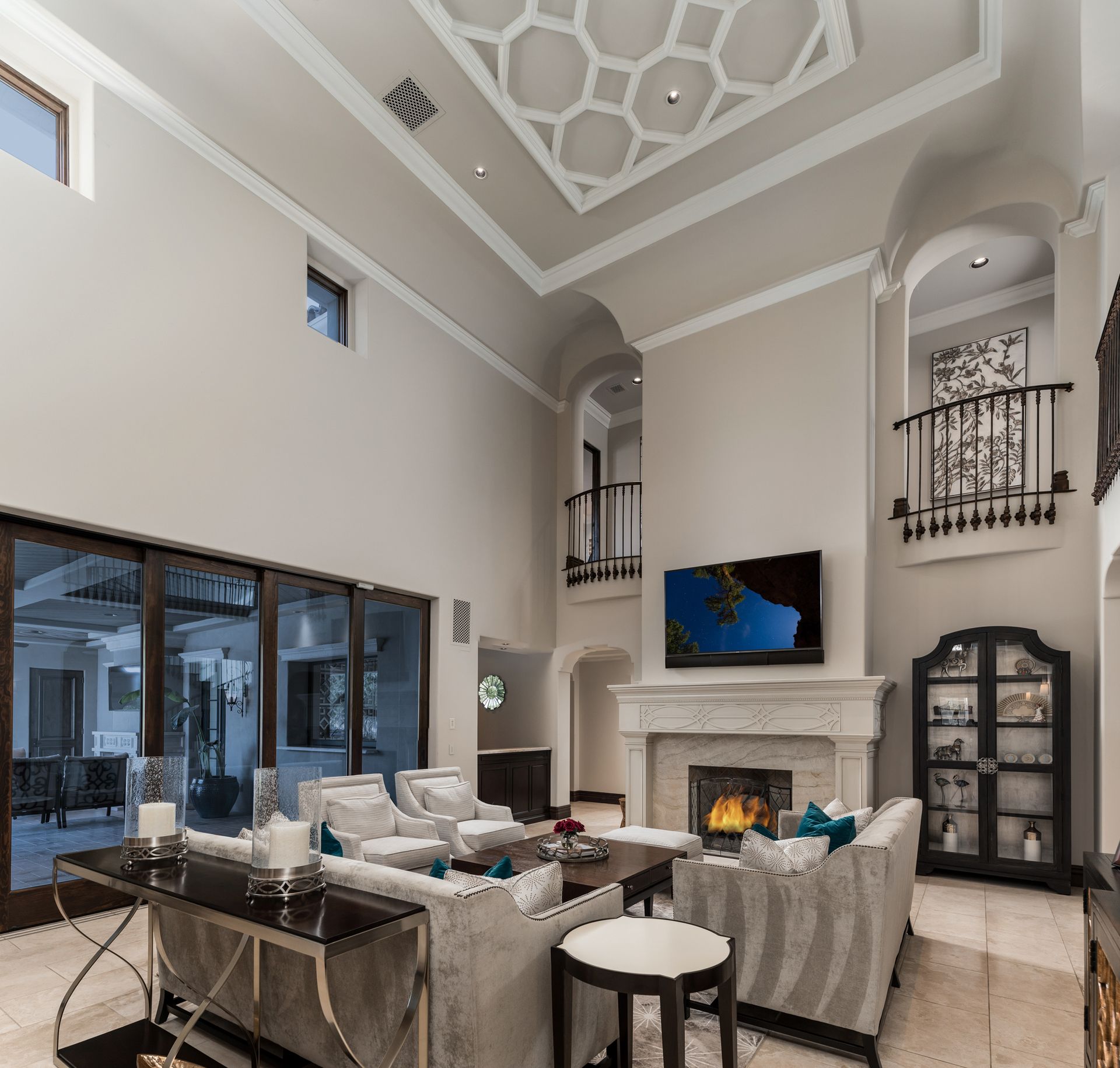 Bolero - Fratantoni Interior Designers